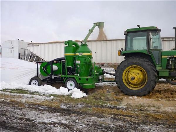 2025 Walinga GRAIN BAG UNLOADER Grain Bagger - $26,549 | Machinery Pete