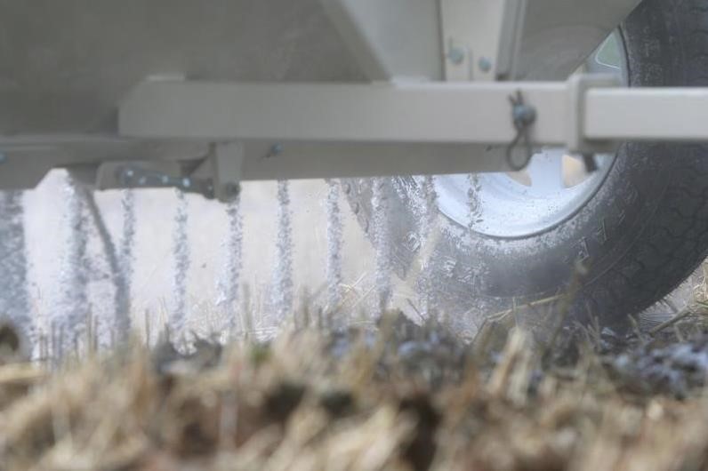 2025 GROUNDBUSTER LG300 Pull-Type Fertilizer Spreader - $1,325 ...