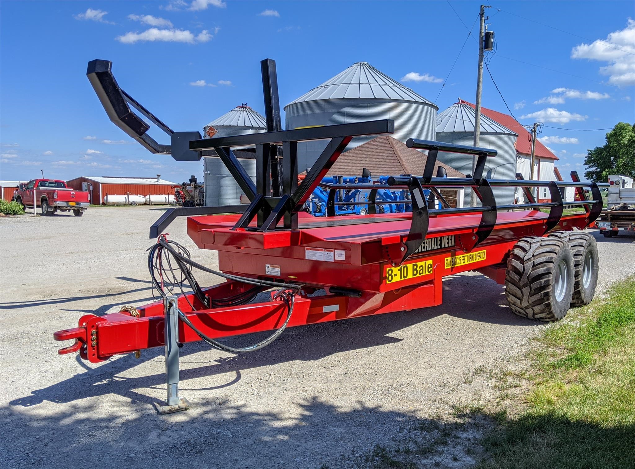 2025 Cloverdale MEGA CARRIER Bale Processor - $Call | Machinery Pete