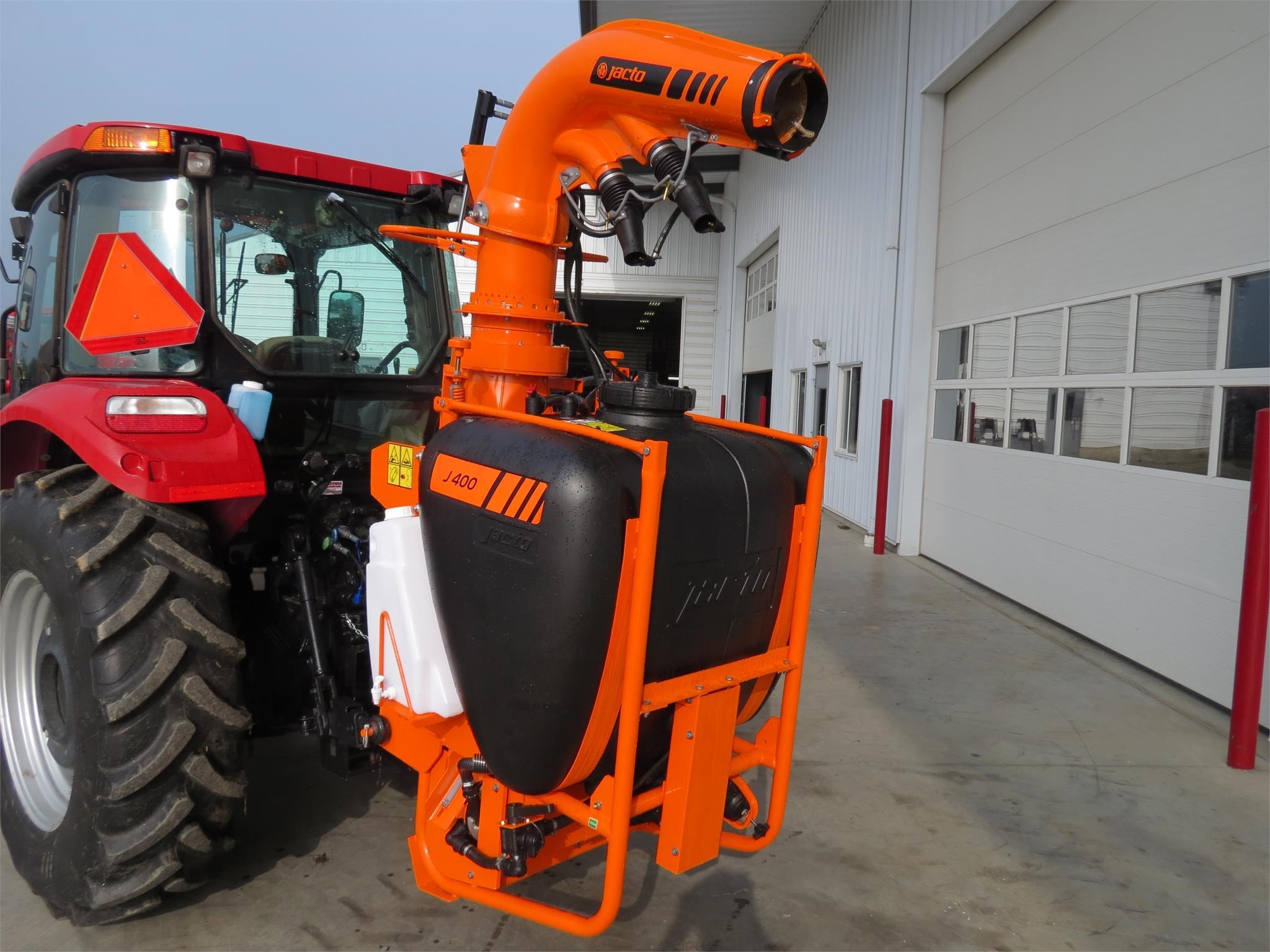 2025 Jacto J400 Pull-Type Sprayer - $10,600 | Machinery Pete