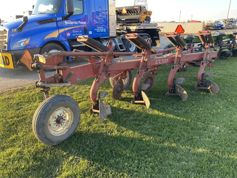 Used Plows for Sale | Machinery Pete