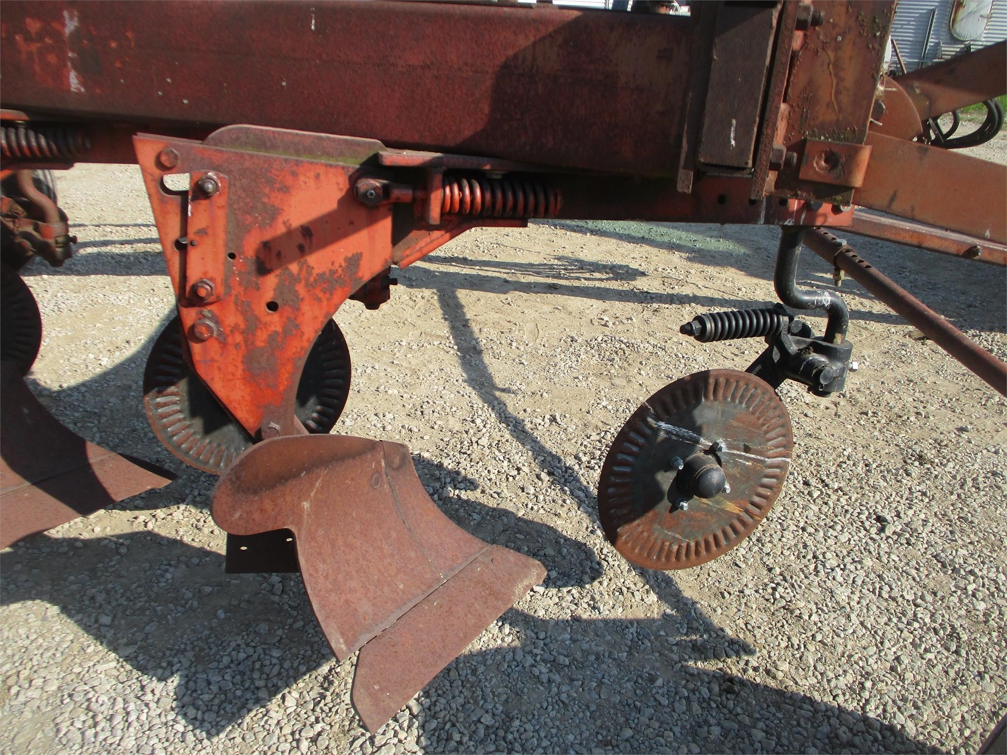 J.I. Case 700 Tractor - $2,750 | Machinery Pete