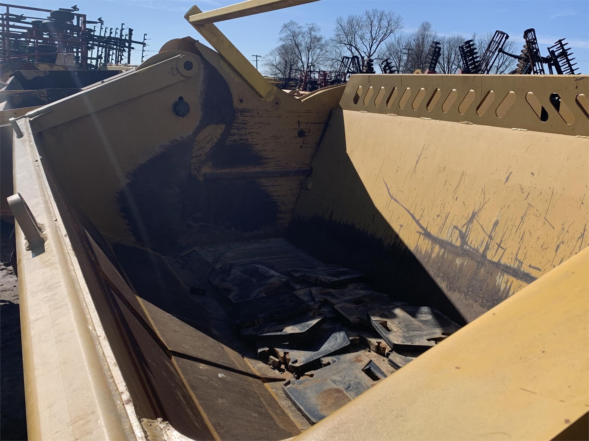 Rome RP18E14.5 Scraper - $74,900 | Machinery Pete