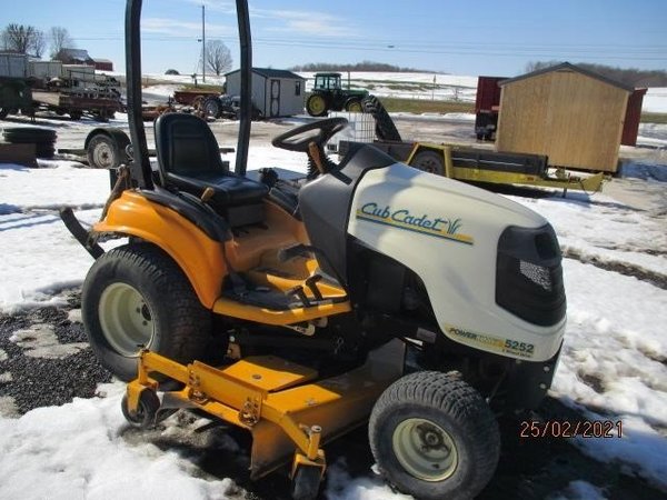 Used Cub Cadet 5252 Tractors for Sale | Machinery Pete