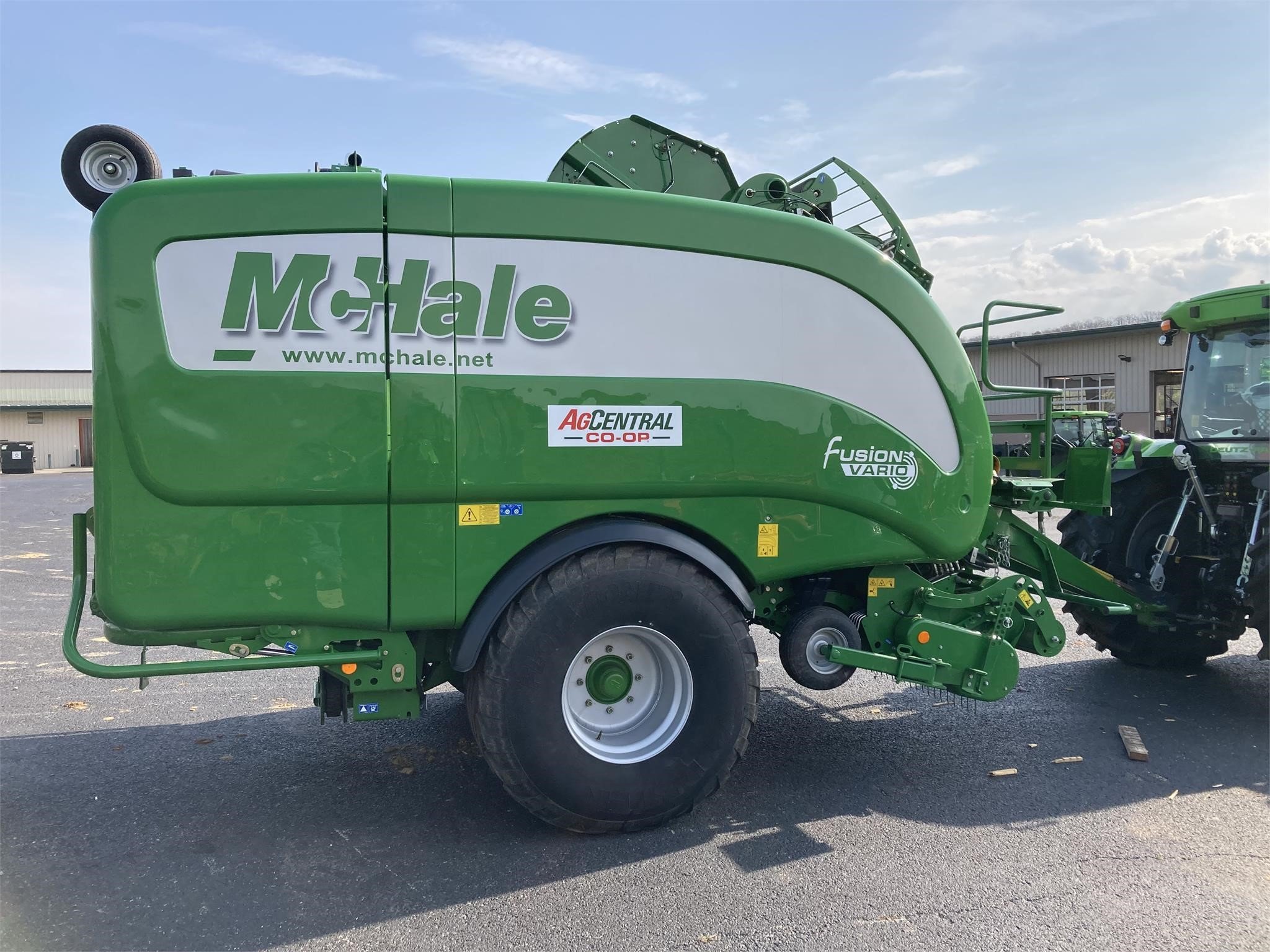 2025 McHale FUSION VARIO Round Baler - $Call | Machinery Pete
