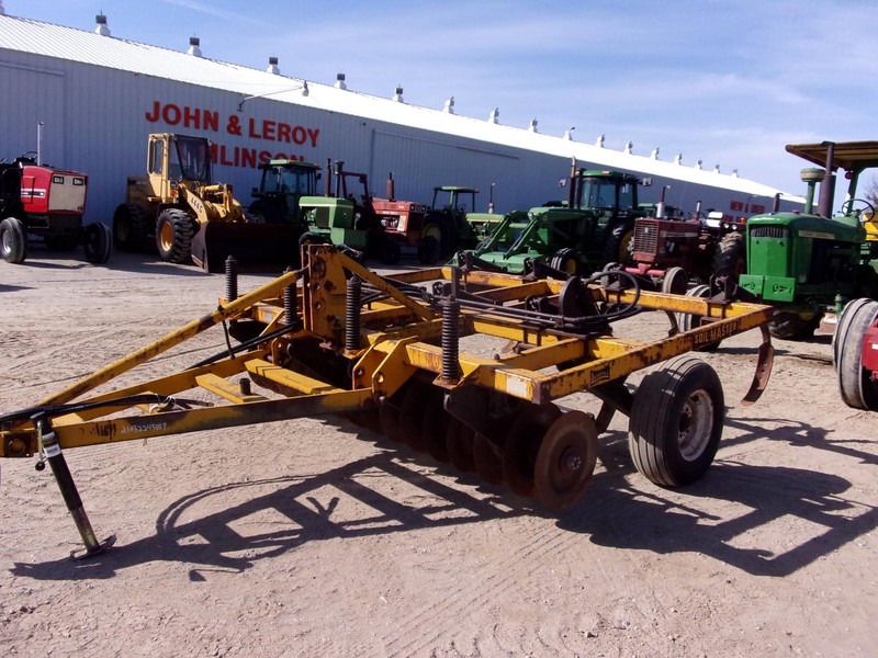 Used Chisel Plows for Sale - 356 Listings | Machinery Pete