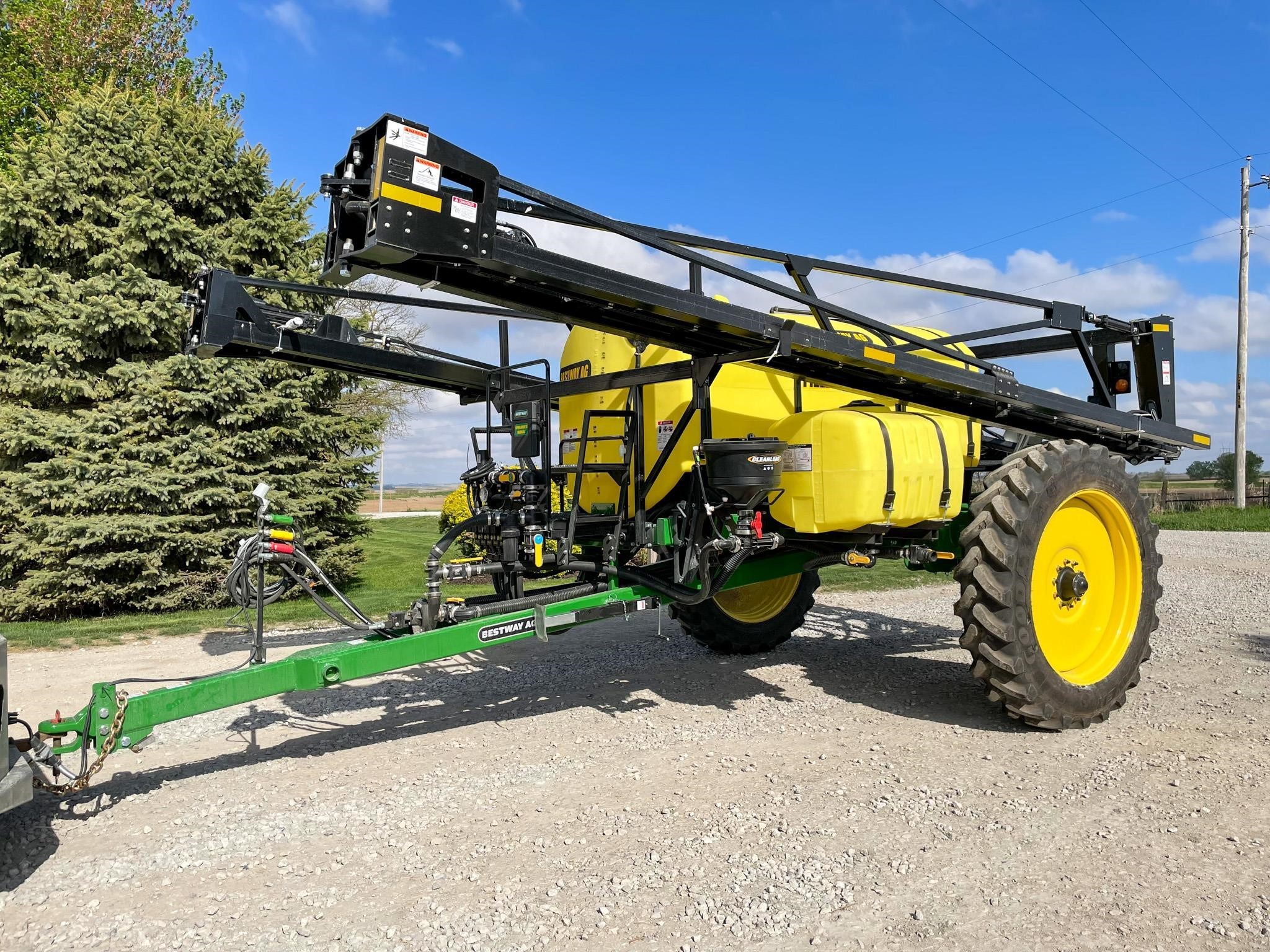 Pull Behind Agricultural Sprayers
