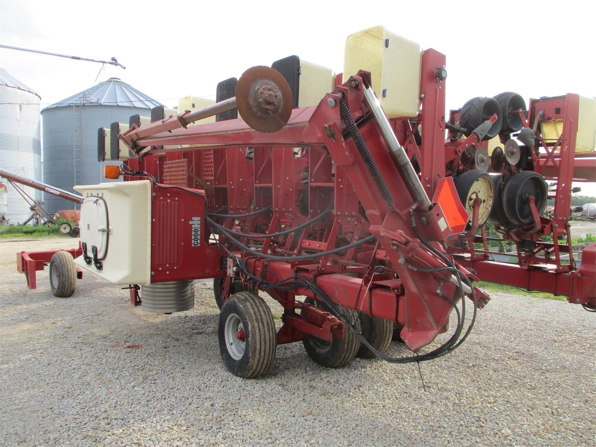Case IH 900 Planter - $7,750 | Machinery Pete