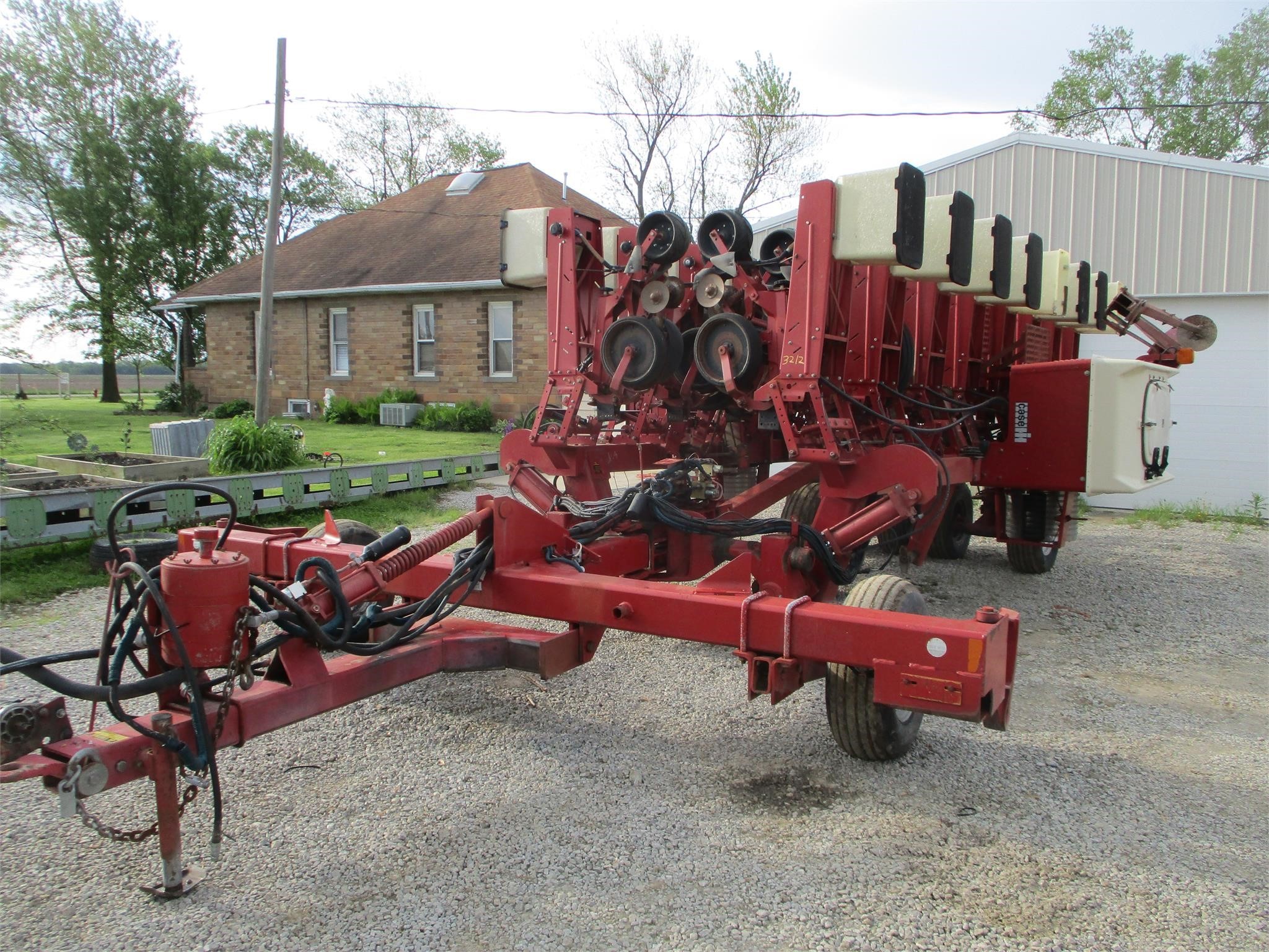 Case IH 900 Planter - $7,750 | Machinery Pete