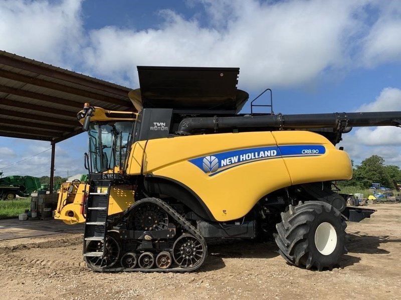 Used New Holland Combines for Sale - 226 Listings | Machinery Pete