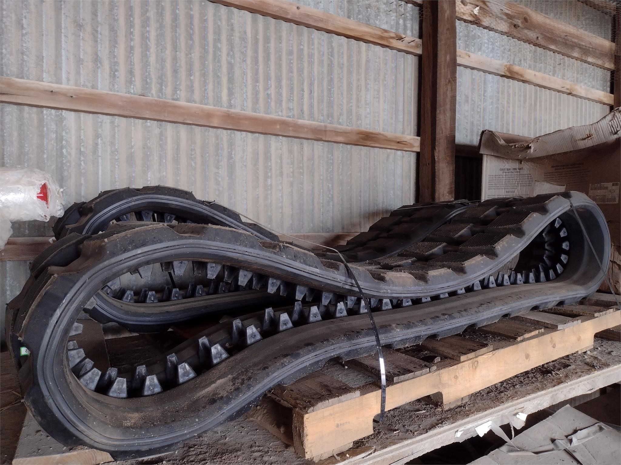 Kubota SVL75 TRACKS Wheels / Tires / Track - $2,695 | Machinery Pete