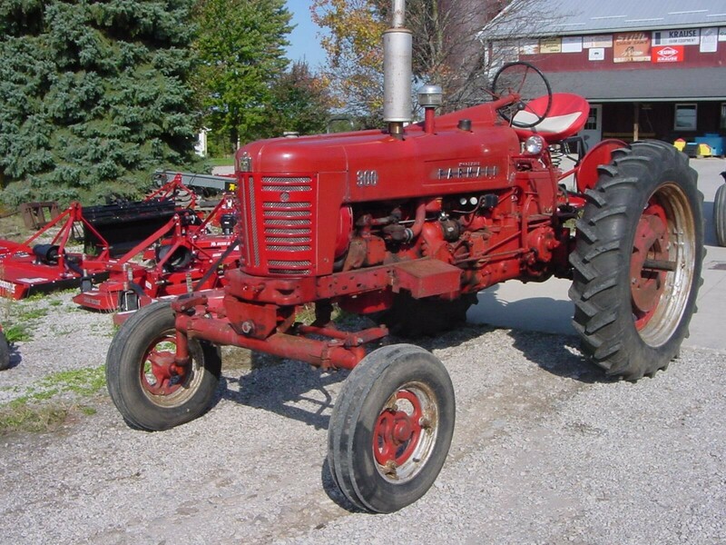 1956 International Harvester 300 Tractor - $6,500 | Machinery Pete