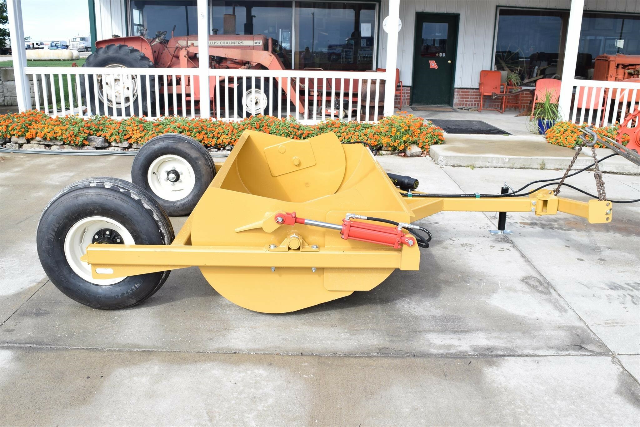 2023 Durabilt DP84 Scraper - $10,250 | Machinery Pete