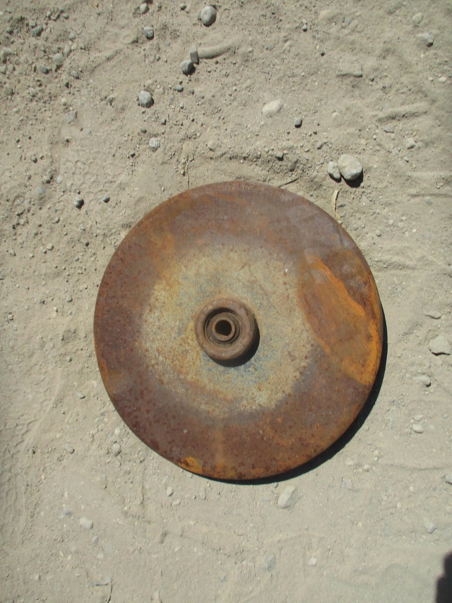 Kinze Closing Wheels Planter and Drill Attachment - $13 | Machinery Pete