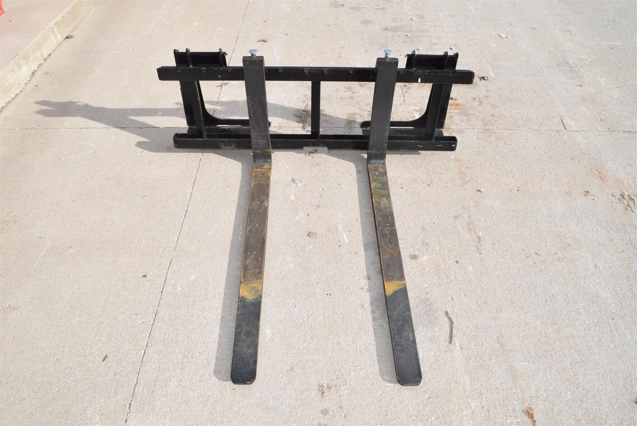 2025 HLA HD09BO500 Loader and Skid Steer Attachment - $687 | Machinery Pete