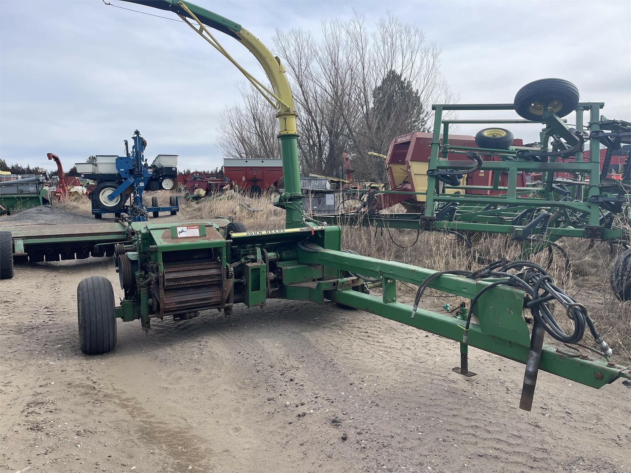 John Deere 3970 Pull-Type Forage Harvester - $6,500 | Machinery Pete