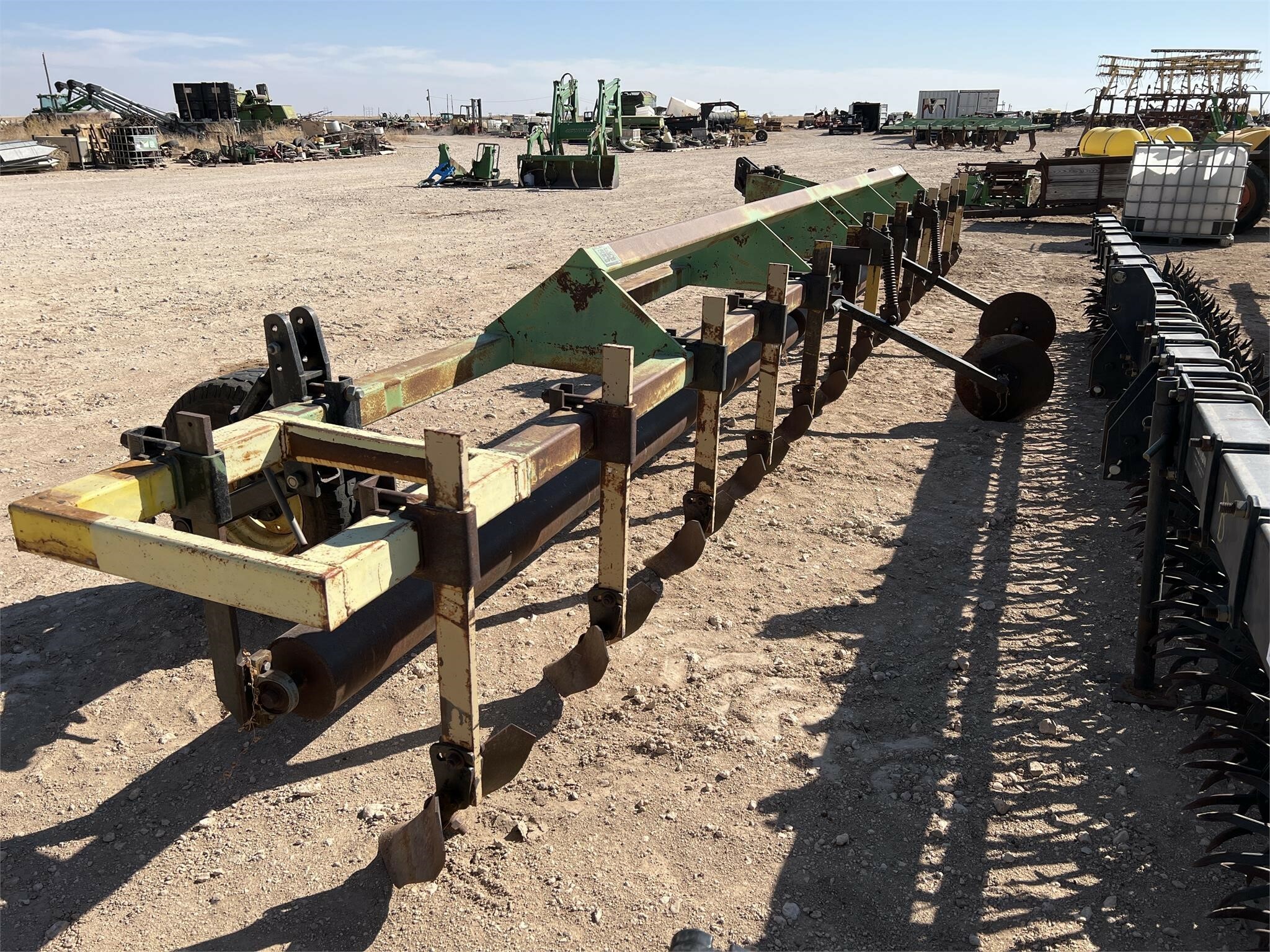 Bigham Brothers 904-418 In-Line Ripper - $Call | Machinery Pete