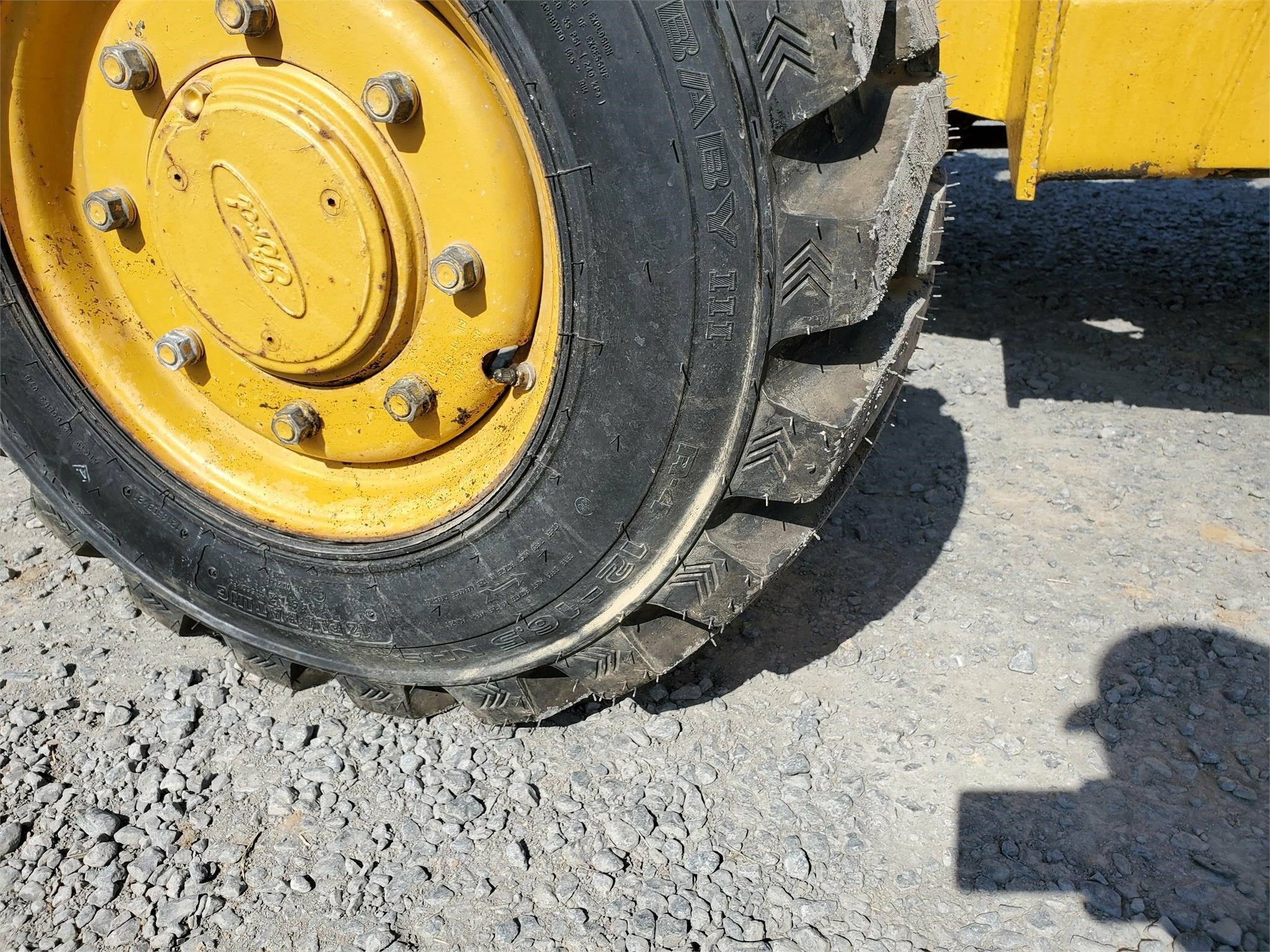 Ford 545A Tractor - $14,500 | Machinery Pete