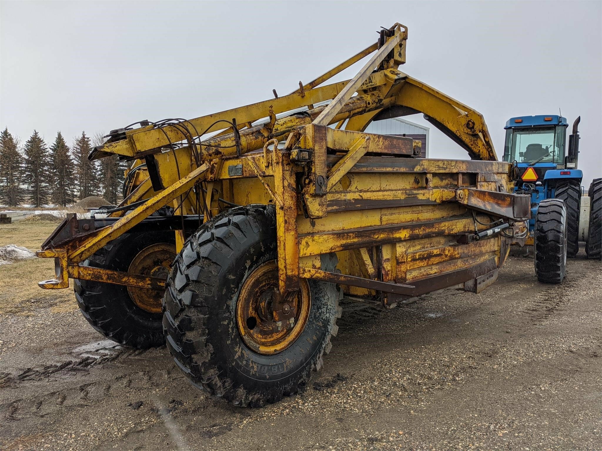 Carry All LP Scraper - $22,500 | Machinery Pete