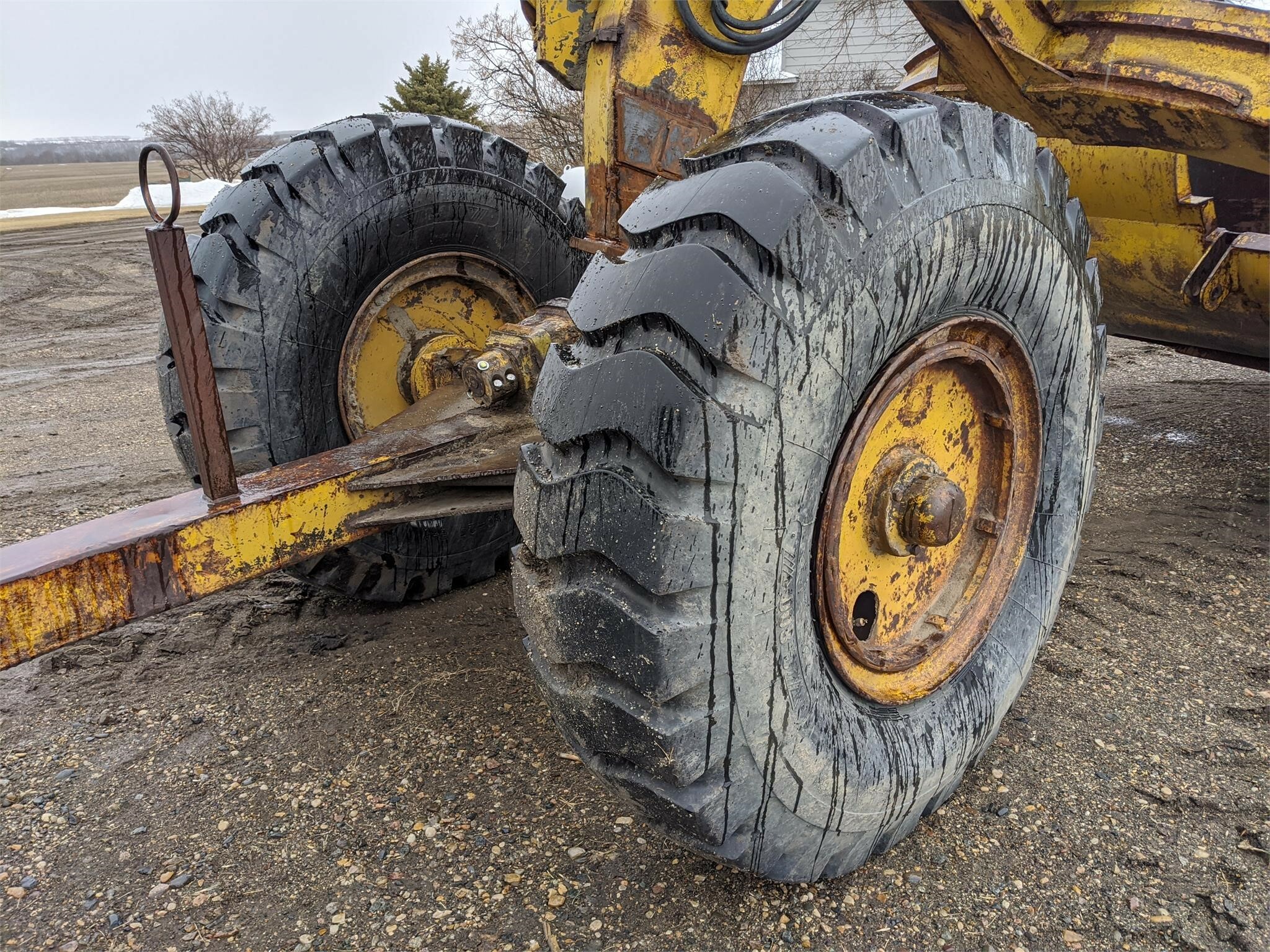 Carry All LP Scraper - $22,500 | Machinery Pete