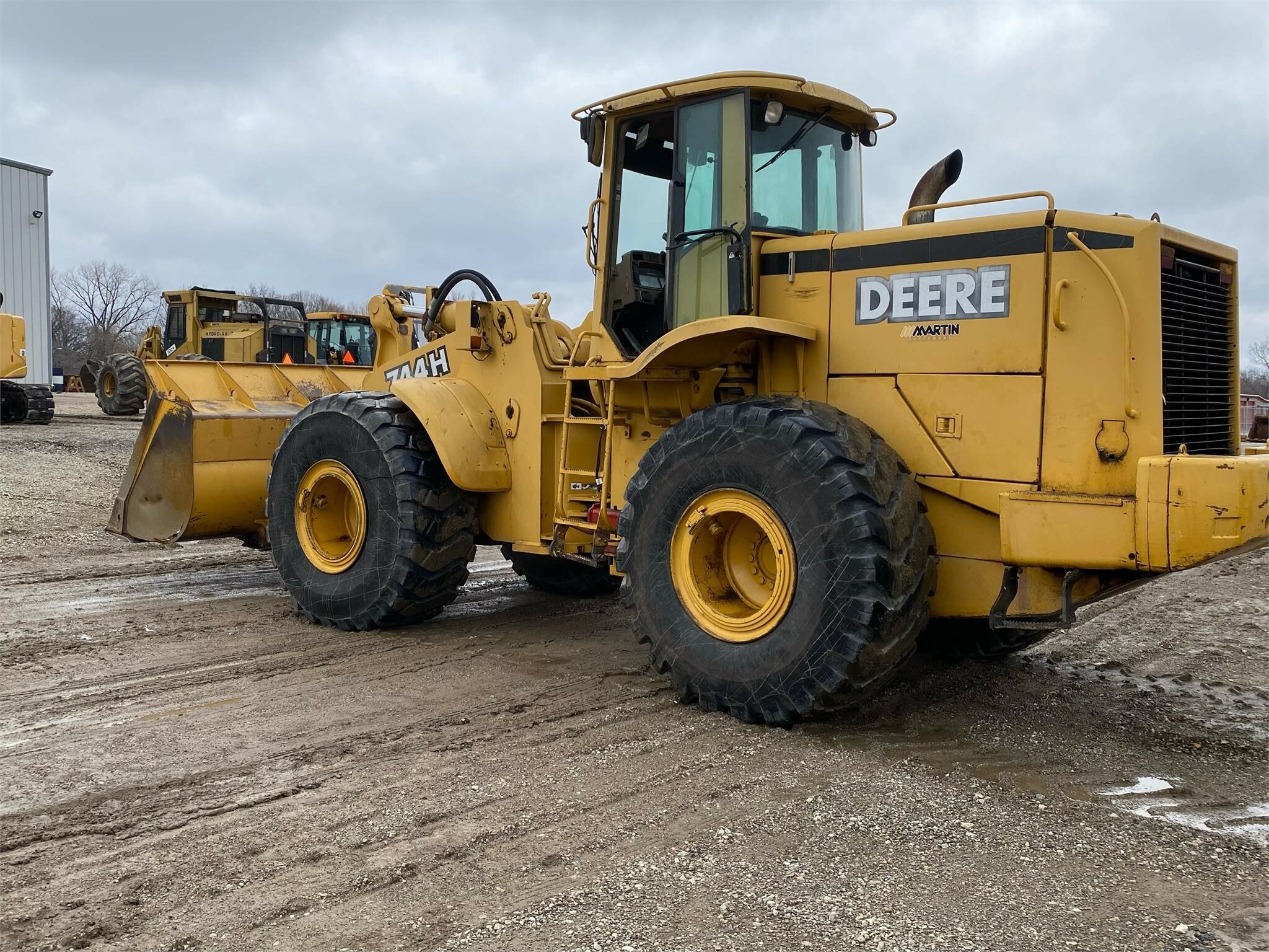 Deere 744H Wheel Loader - $Call | Machinery Pete