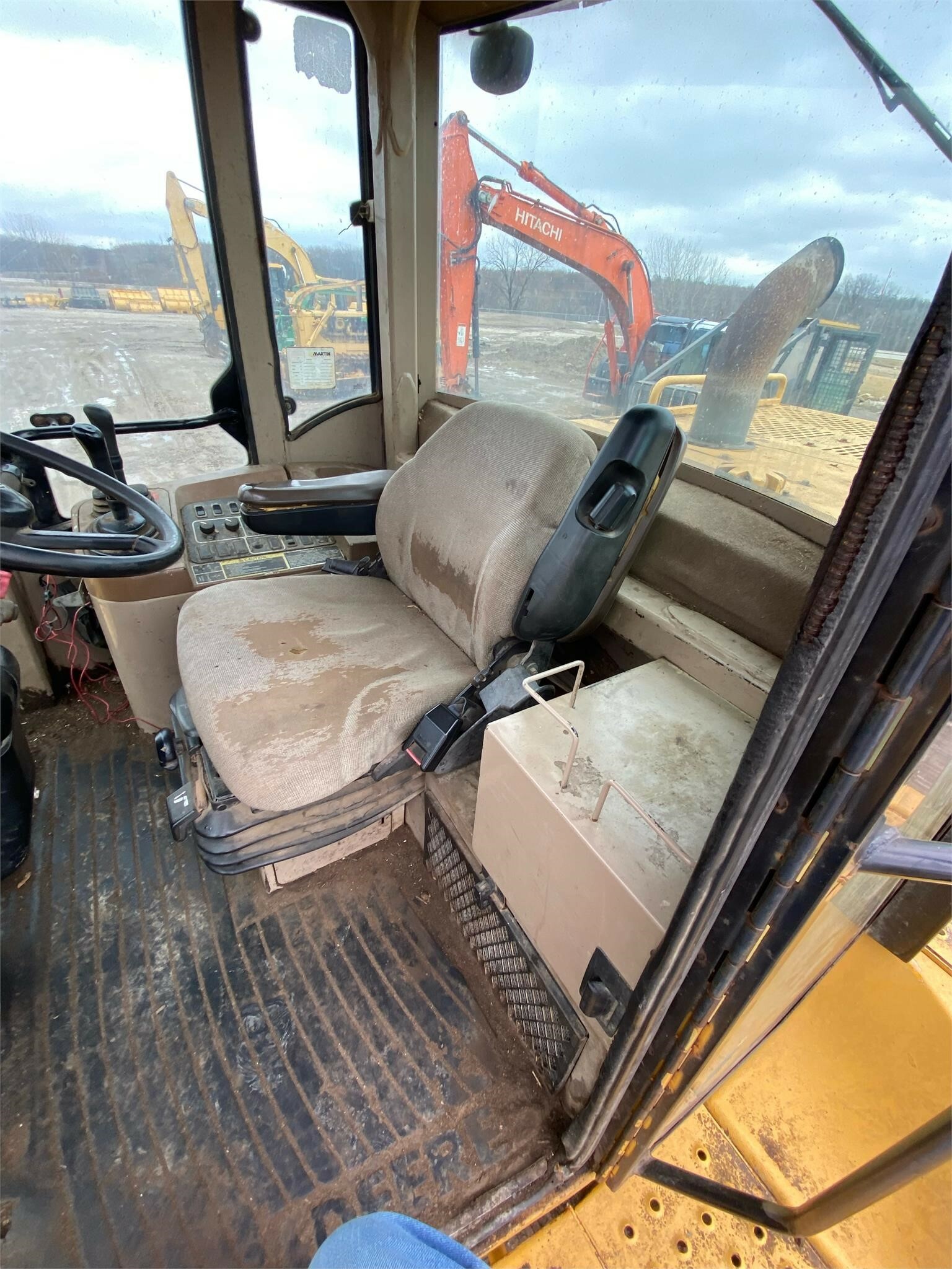 Deere 744H Wheel Loader - $Call | Machinery Pete