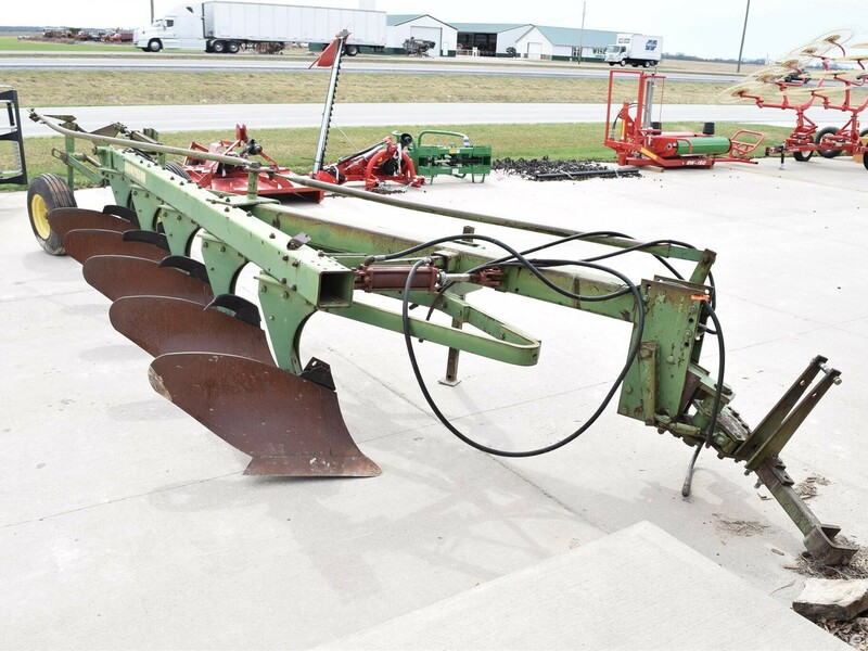 Used John Deere Plows for Sale - 105 Listings | Machinery Pete