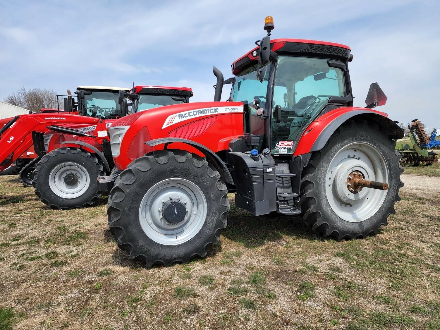 2019 McCormick X7.690 Tractor - $129,000 | Machinery Pete