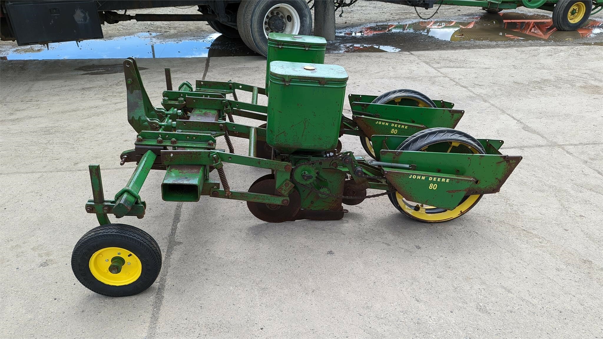 John Deere 80 Tractor - $1,750 | Machinery Pete