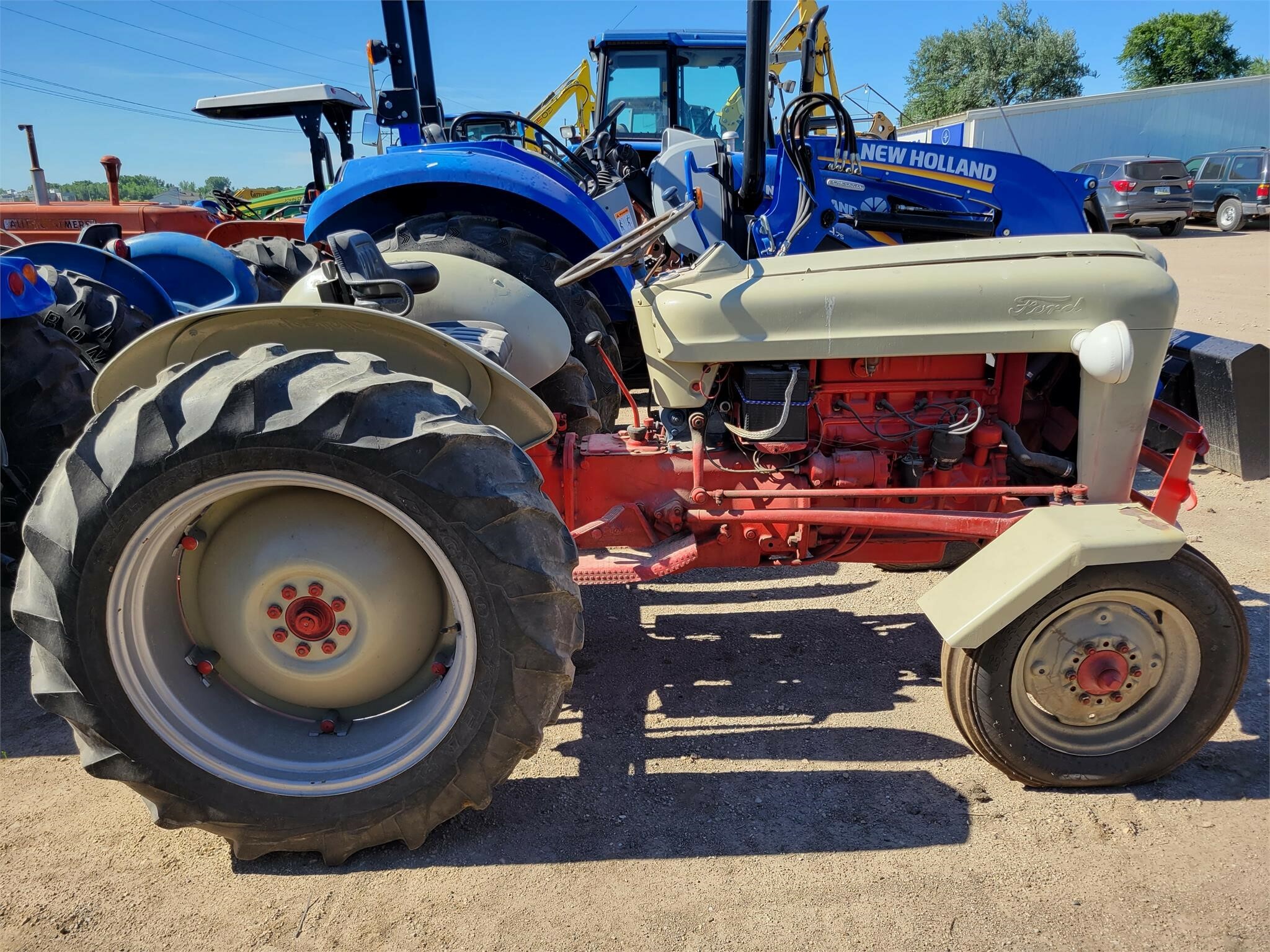 Ford NAA Tractor - $4,500 | Machinery Pete