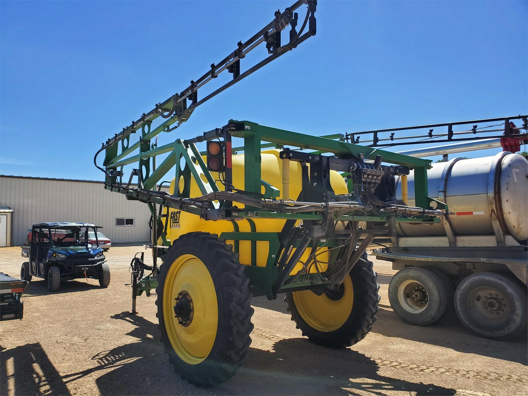 Fast 9613 Pull-Type Sprayer - $Call | Machinery Pete