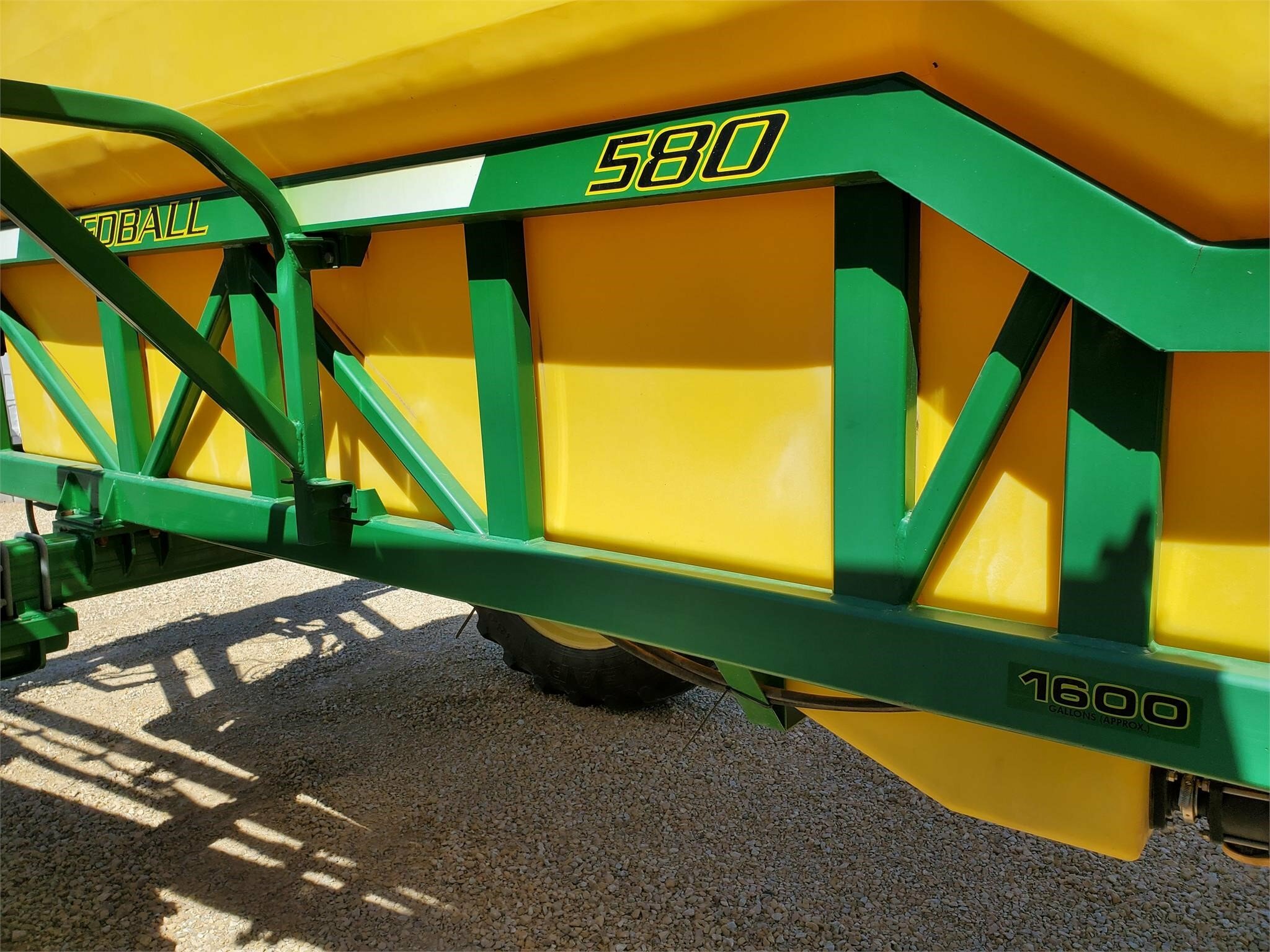 Redball 580 Pull-Type Sprayer - $Call | Machinery Pete