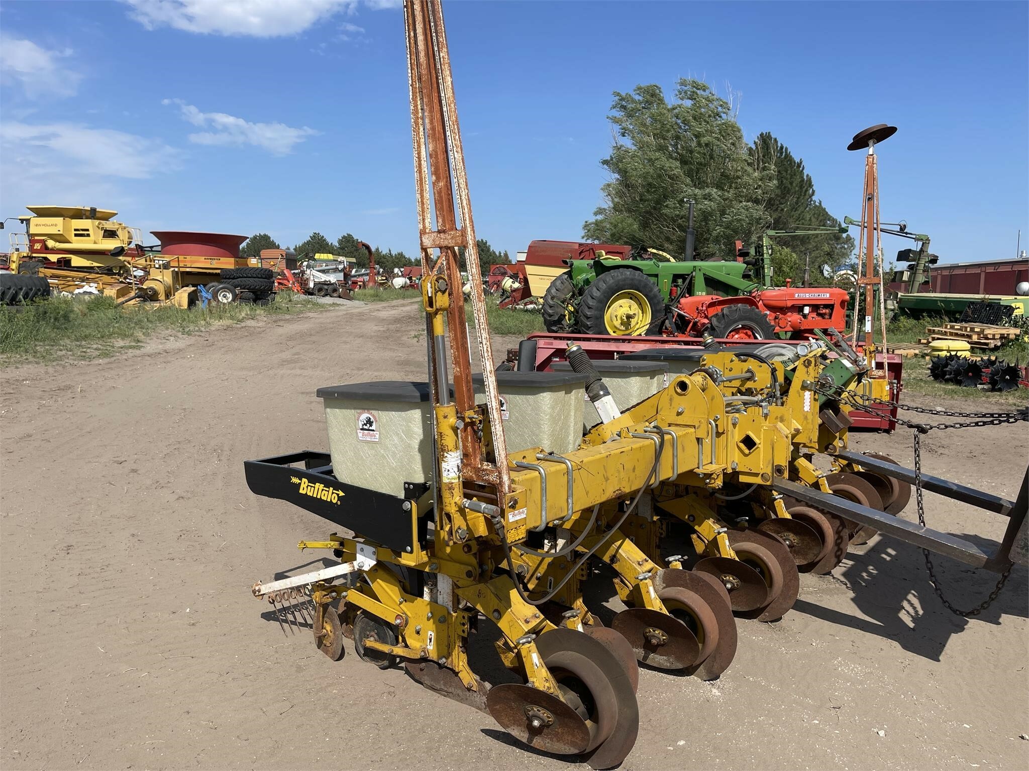 1993 Buffalo 8010 Planter - $4,500 | Machinery Pete