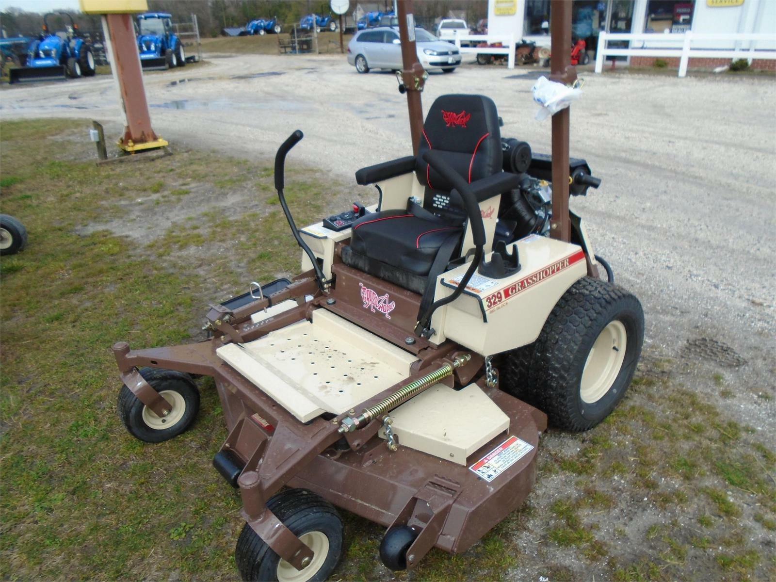 Grasshopper 329B Lawn Mower Call Machinery Pete