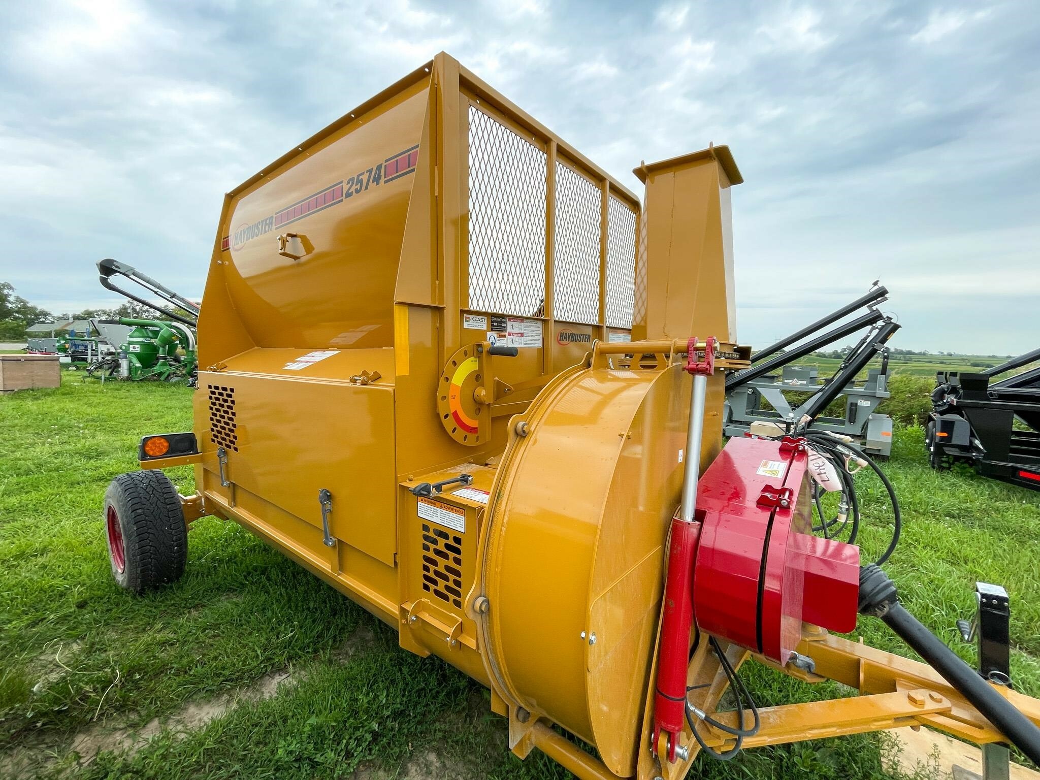 2025 Haybuster 2574 Bale Processor - $Call | Machinery Pete