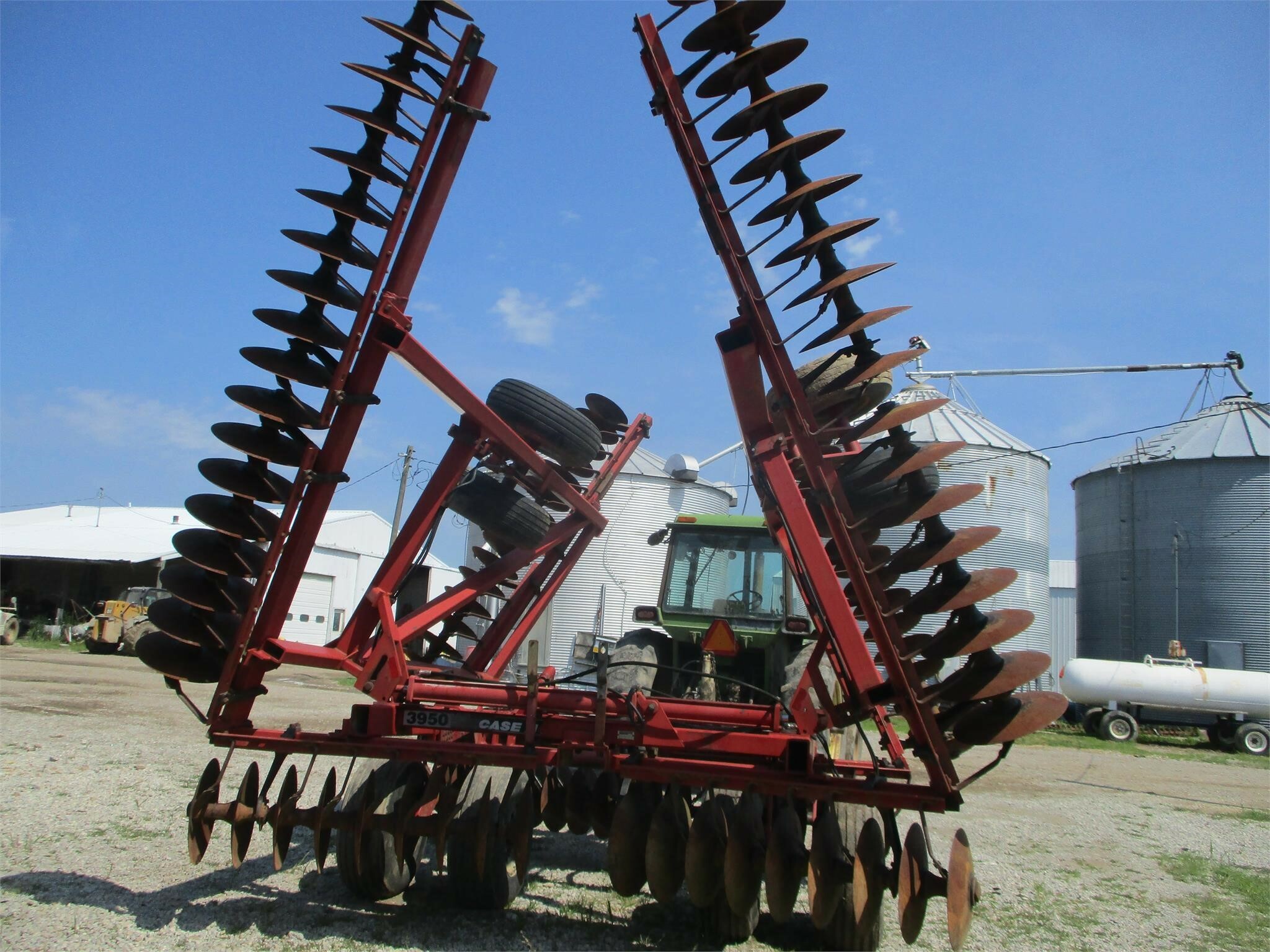 Case IH 3950 Disk - $13,000 | Machinery Pete