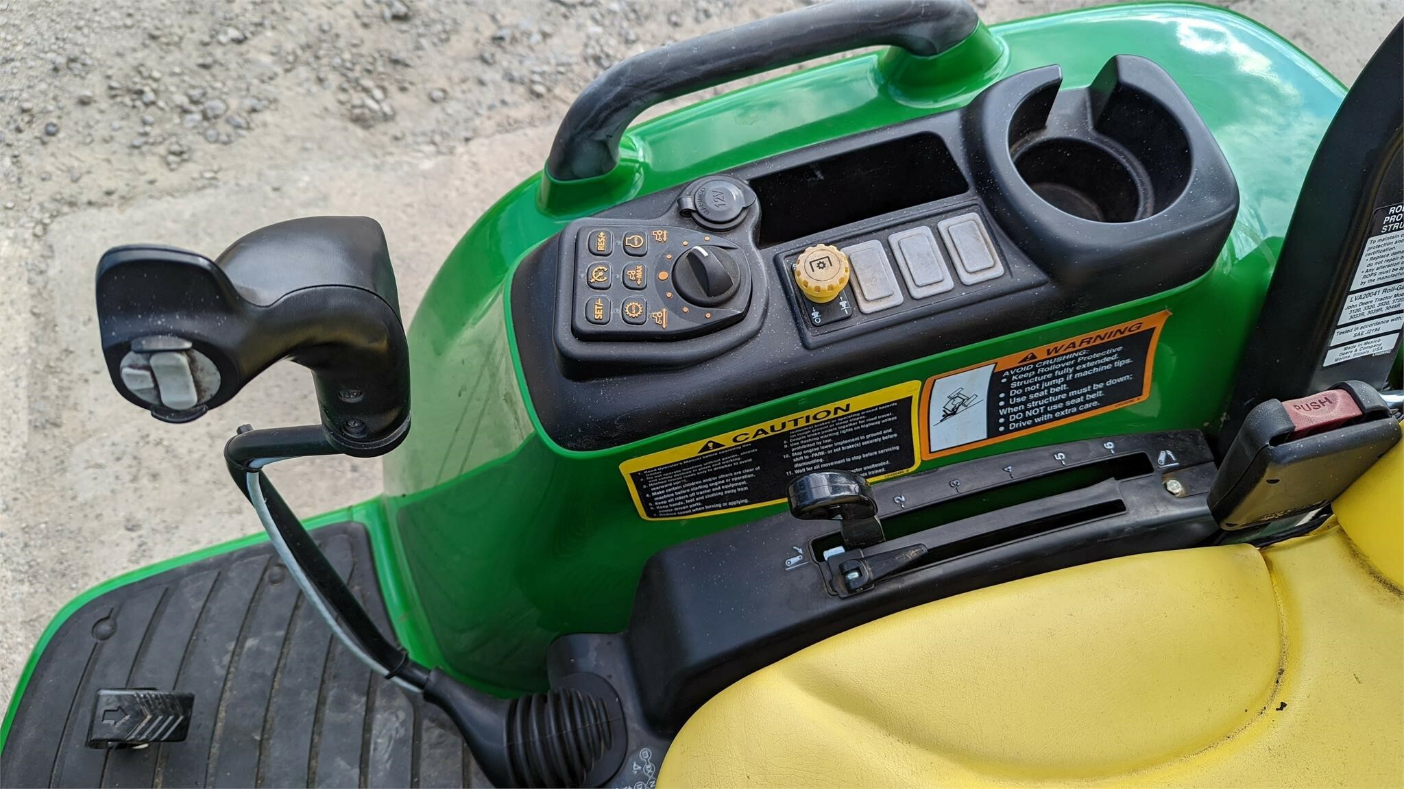 2015 John Deere 3033R Tractor - $29,000 | Machinery Pete