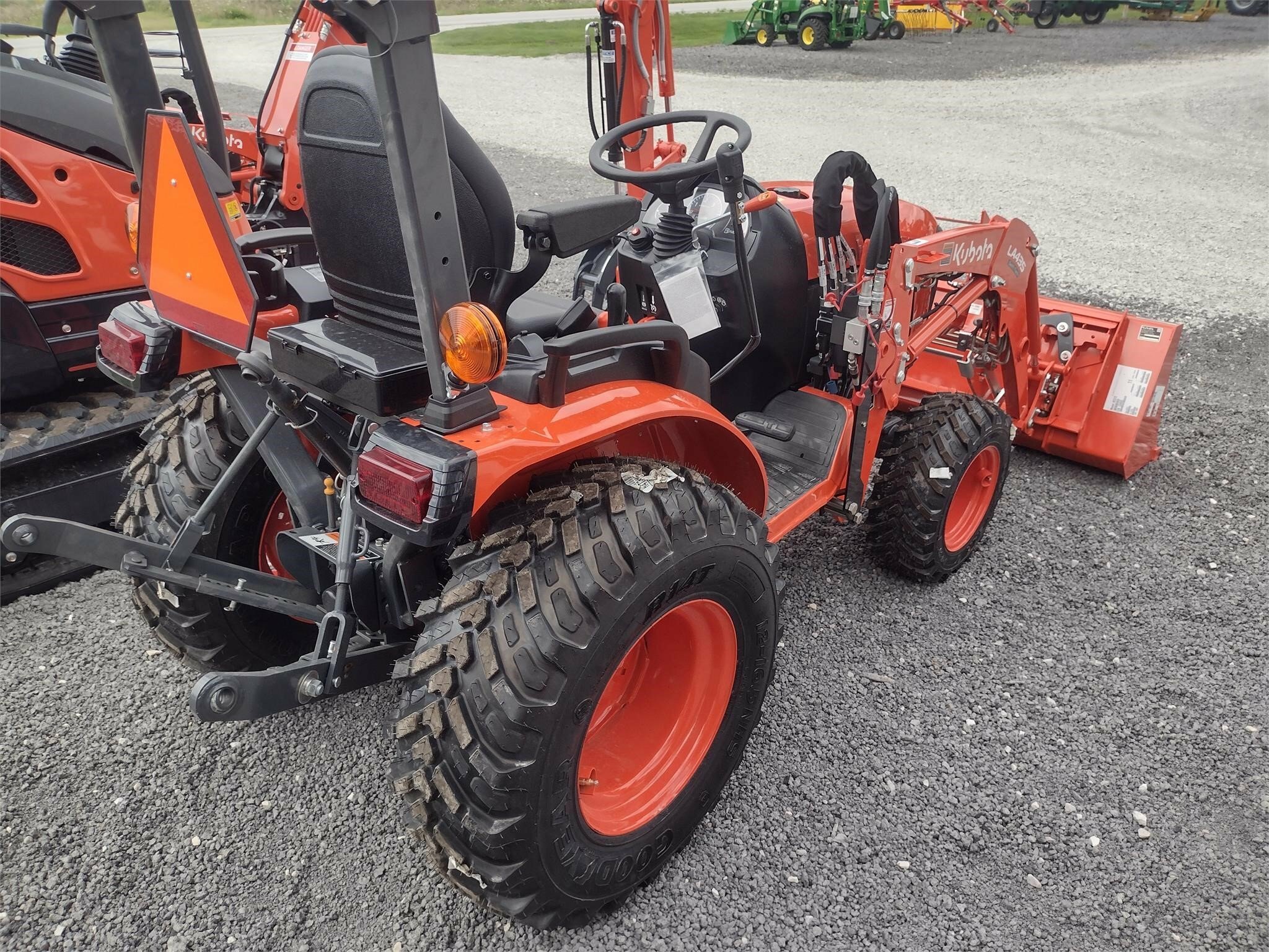 2022 Kubota B2301HSD Tractor - $Call | Machinery Pete