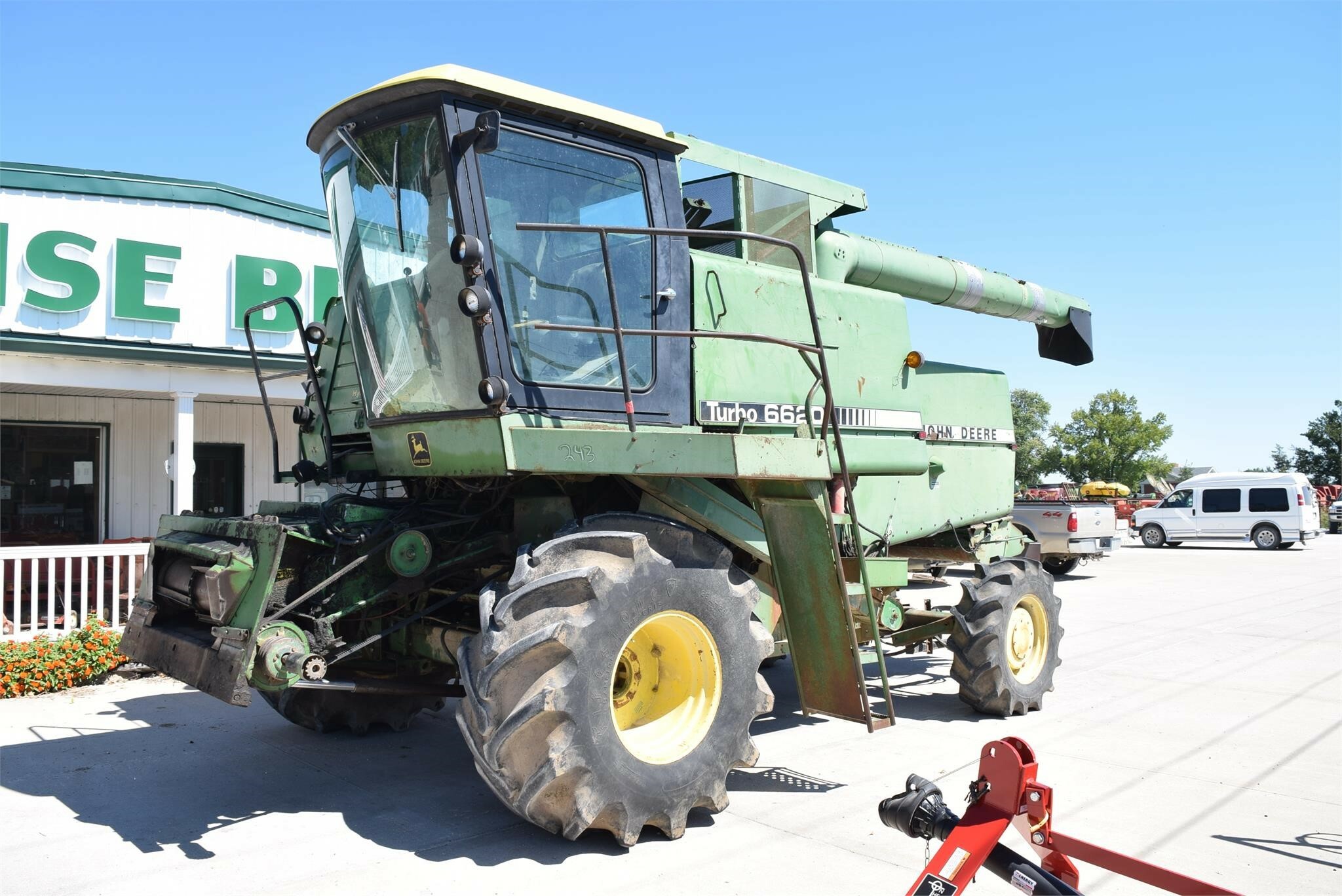 1979 John Deere 6620 Combine - $4,950 | Machinery Pete