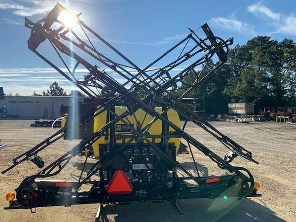 Used Pull-Type Sprayers for Sale - 668 Listings | Machinery Pete