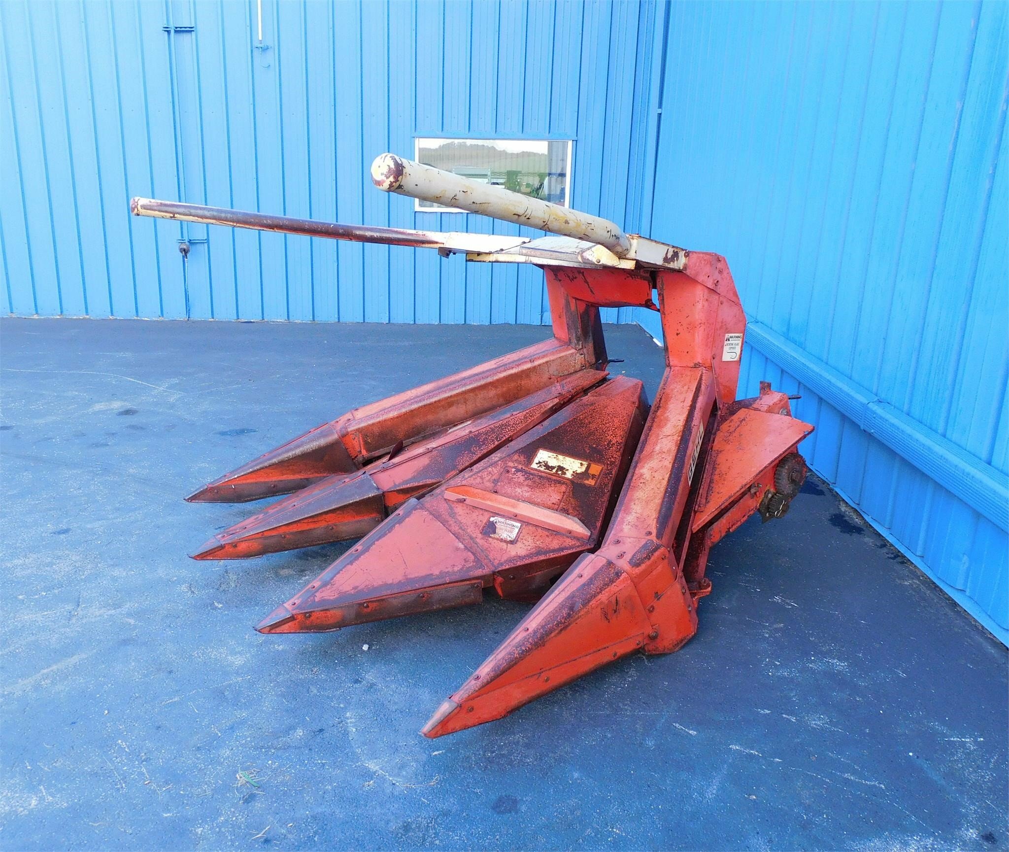 Gehl TR330 Pull-Type Forage Harvester - $1,450 | Machinery Pete