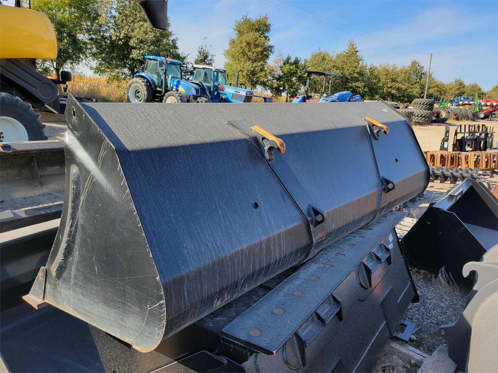 New Holland 96 BUCKET Loader and Skid Steer Attachment - $2,450 ...