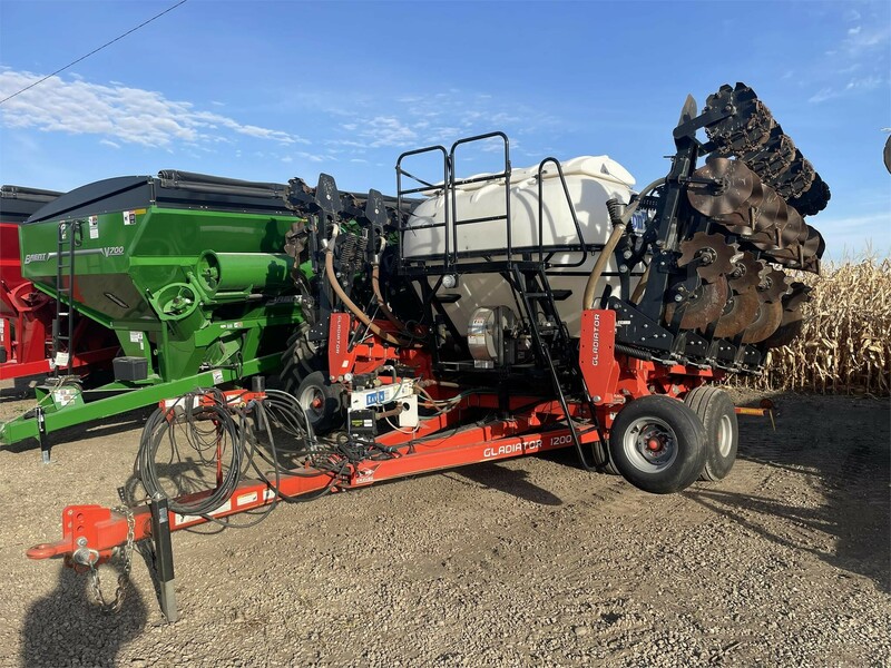 Used Strip-Till for Sale | Machinery Pete
