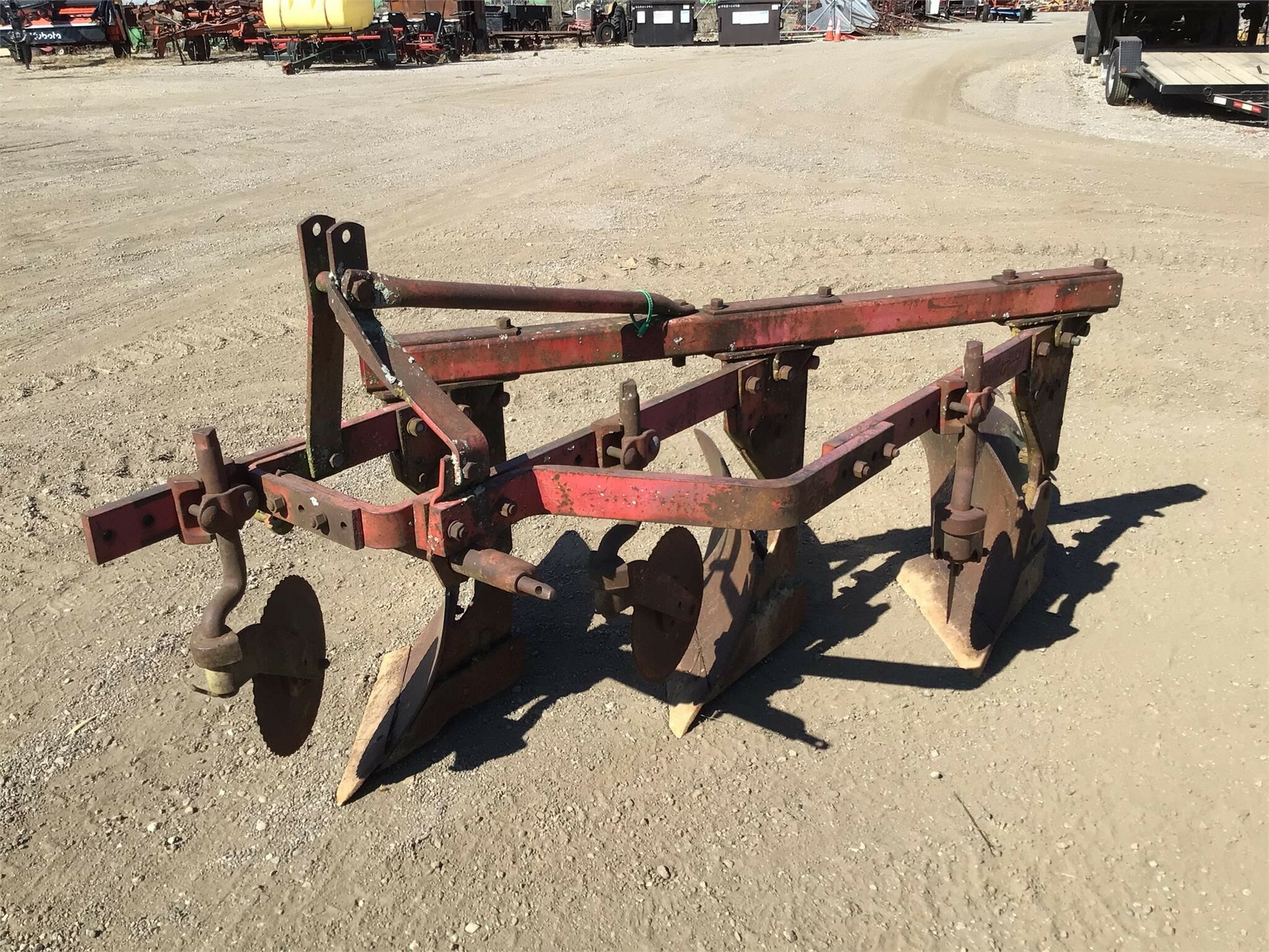 Massey Ferguson 43 Plow - $650 | Machinery Pete