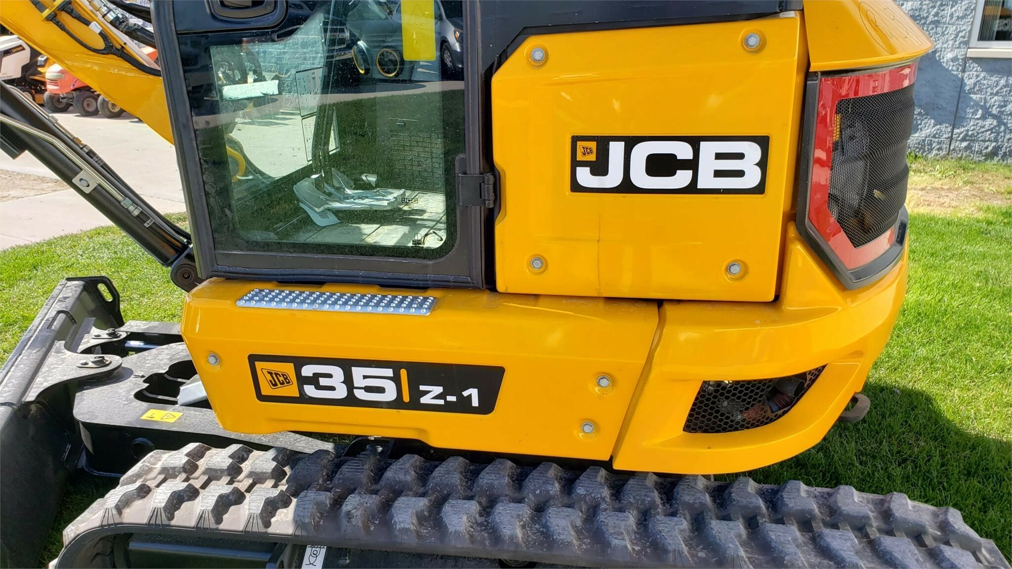 2022 JCB 35Z-1 Mini Excavator - $49,900 | Machinery Pete