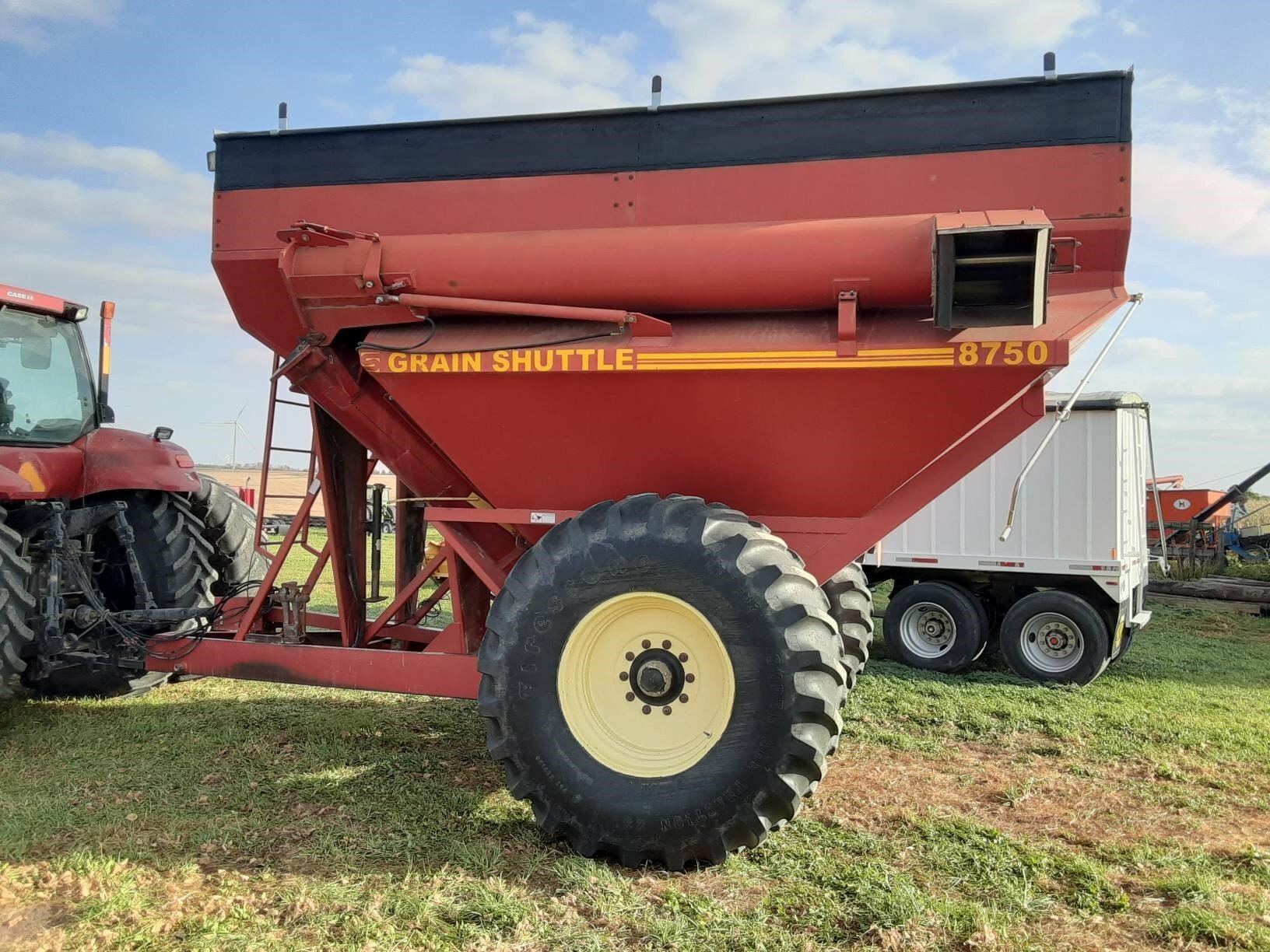 2012 Sunflower 8750 Grain Cart - $15,500 | Machinery Pete