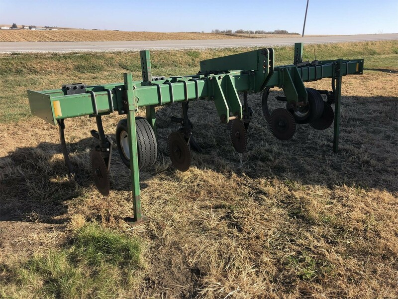 Used V Rippers for Sale | Machinery Pete