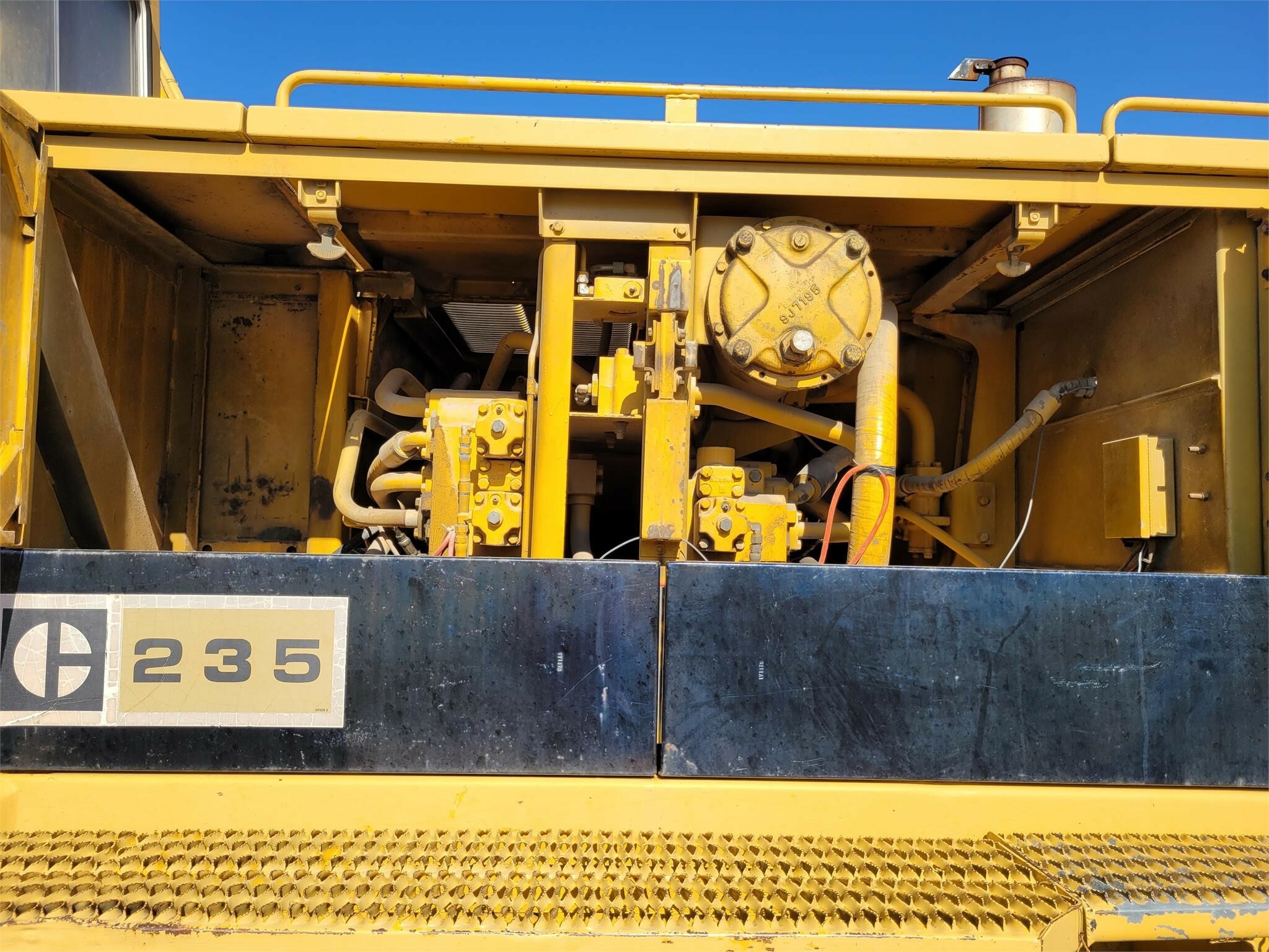 1977 Caterpillar 235 Excavator - $22,000 | Machinery Pete