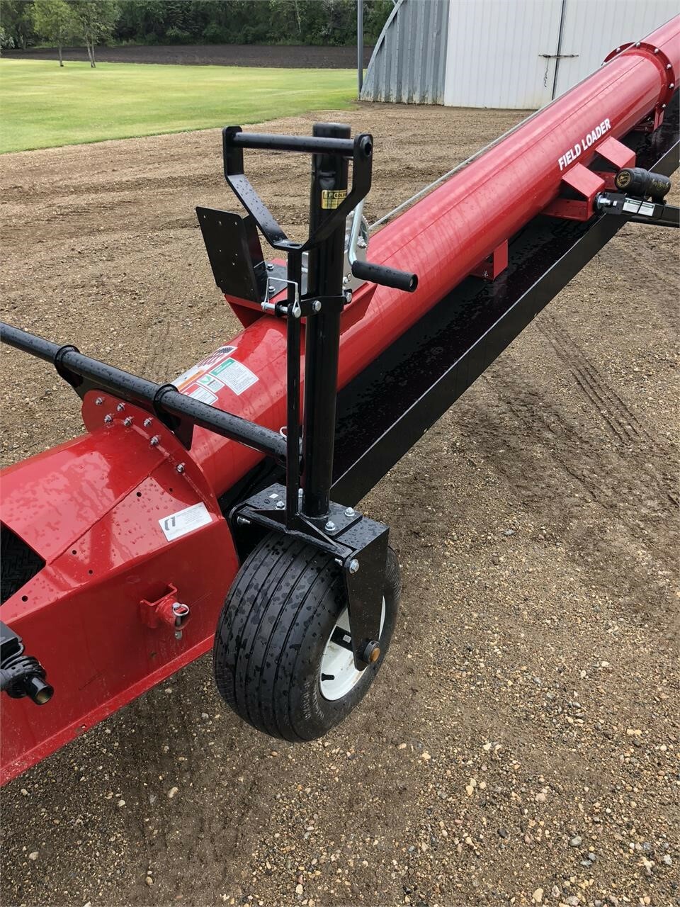 2025 Universal 1837 BINBUSTER FIELD LOADER TD Augers and Conveyor ...