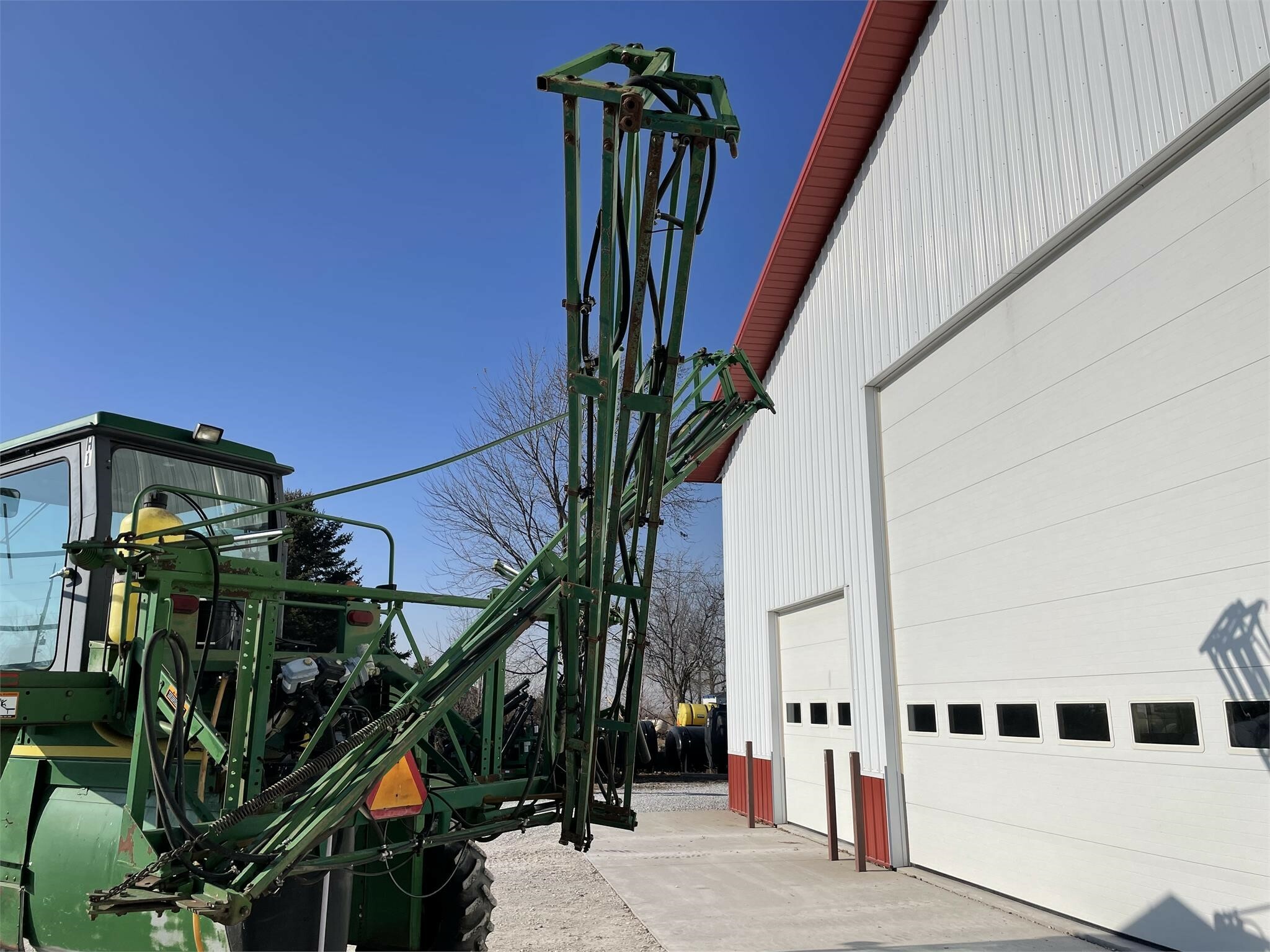 John Deere 6000 Self-Propelled Sprayer - $12,950 | Machinery Pete